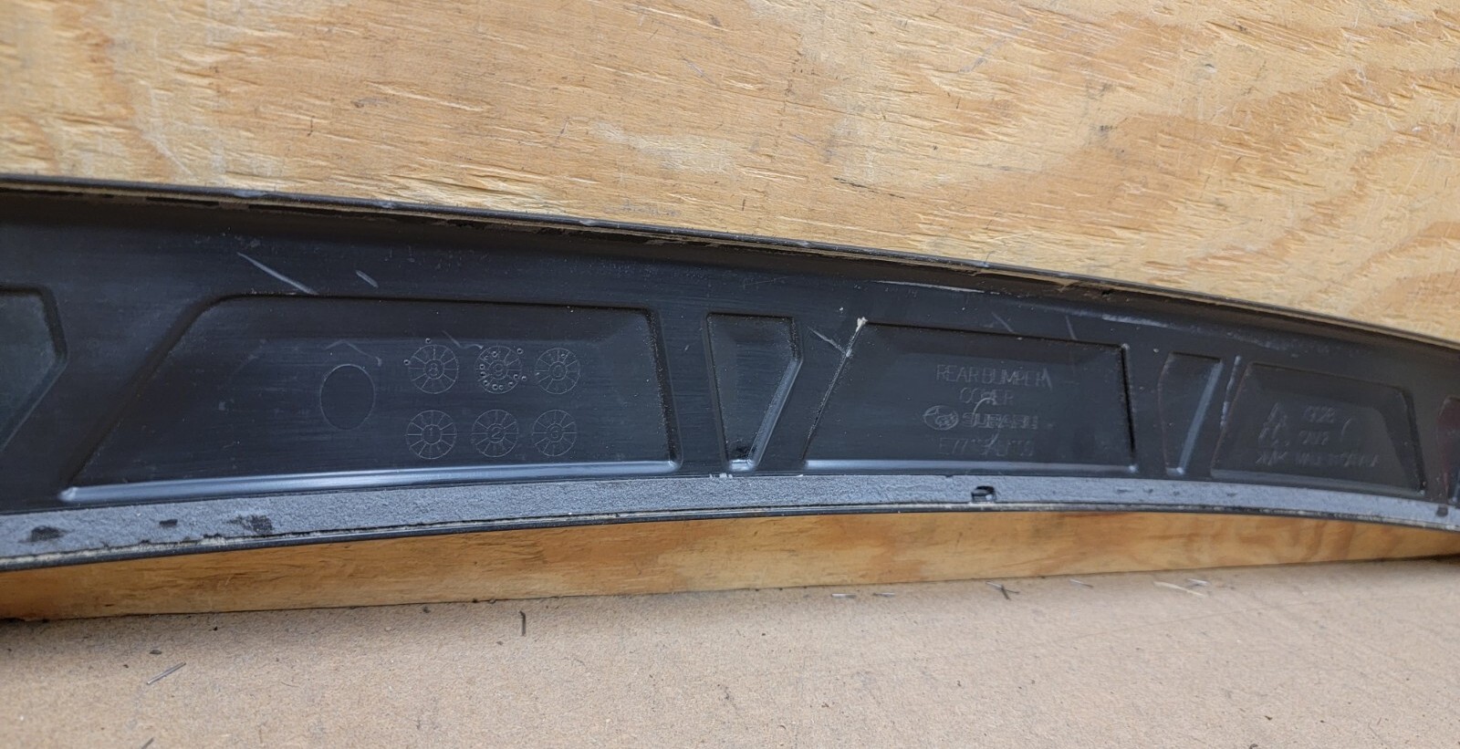 2020 2021 Subaru Outback Rear Bumper Step Pad OEM E771SAN100 * | eBay