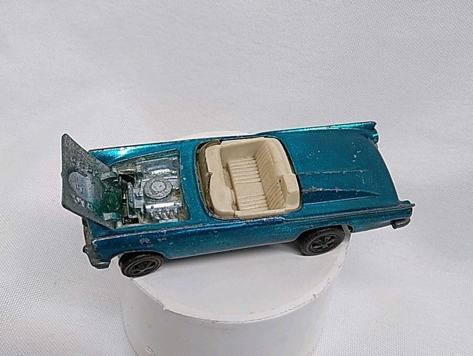 HOT WHEELS Red Line 1968 57 Classic T-Bird Thunderbird Aqua White ...