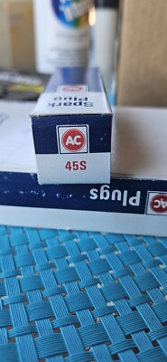 AC DELCO GM, Vintage! 5, NOS 45S Green, Fire Ring Spark Plugs 5612371 ...