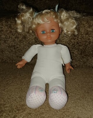 Vintage Simba Toys 1994 Doll 12" Especially Yours Blonde Blue Sleep ...