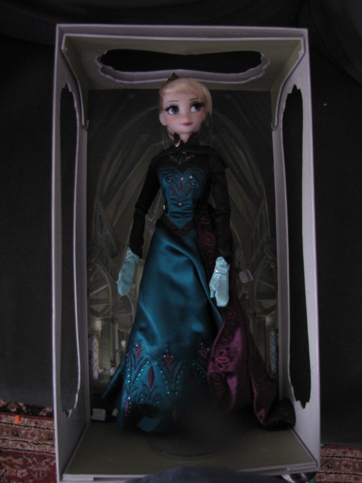 Disney Store 17" Coronation Elsa Doll | eBay