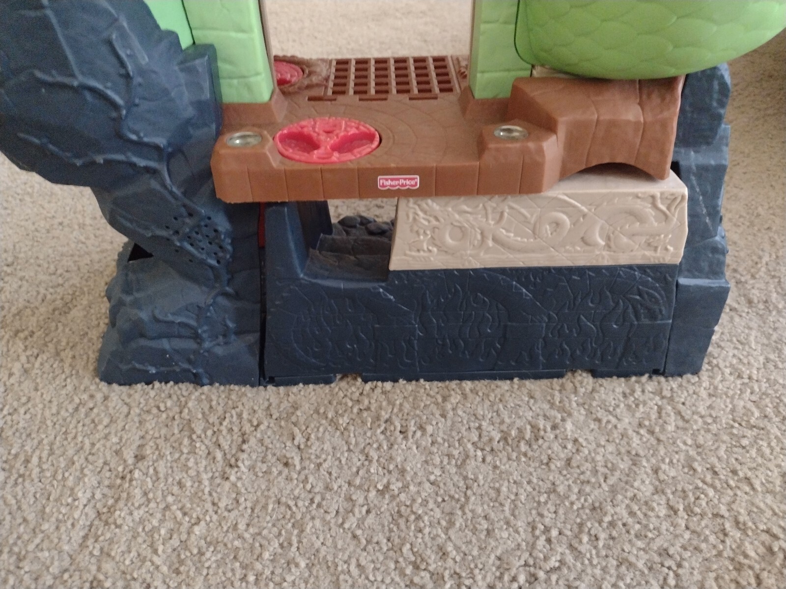 2008 Fisher Price Imaginext Dragon World Fortress Castle Playset Lights ...