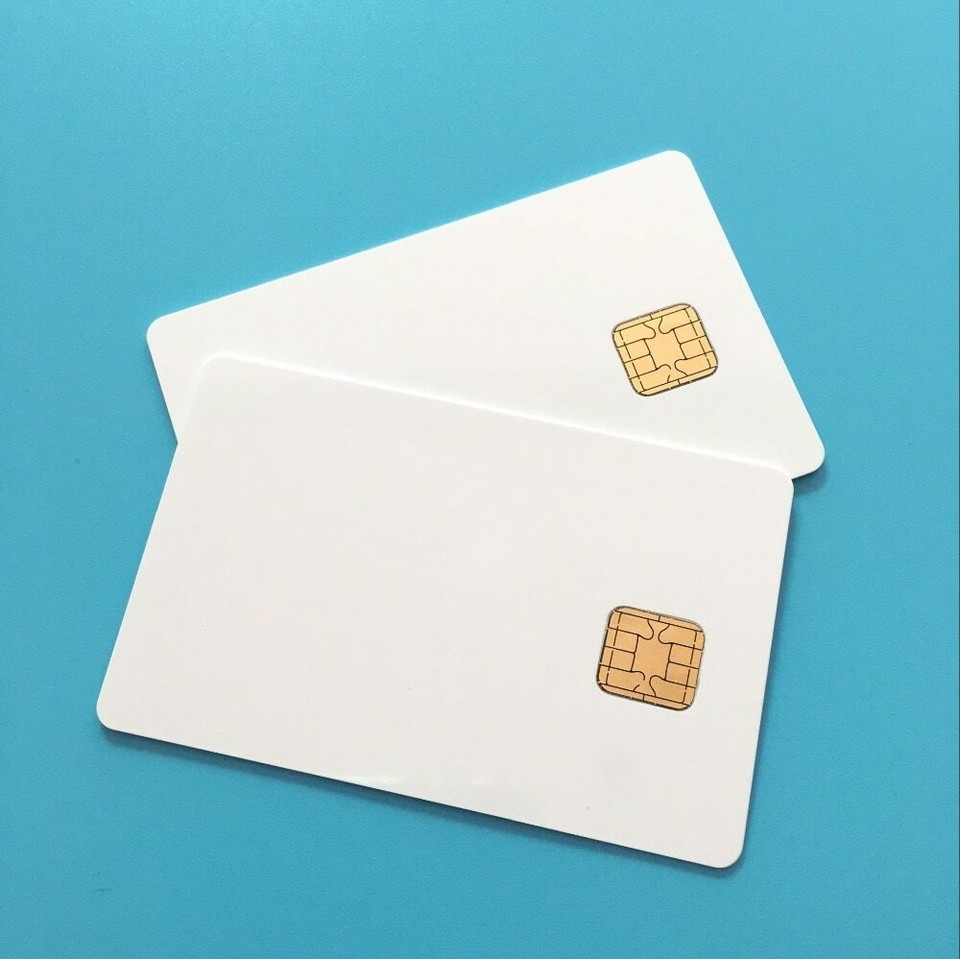 100PCS SLE 4428 SLE4428 FM4428 Contact IC Big Chip - White PVC Smart ...