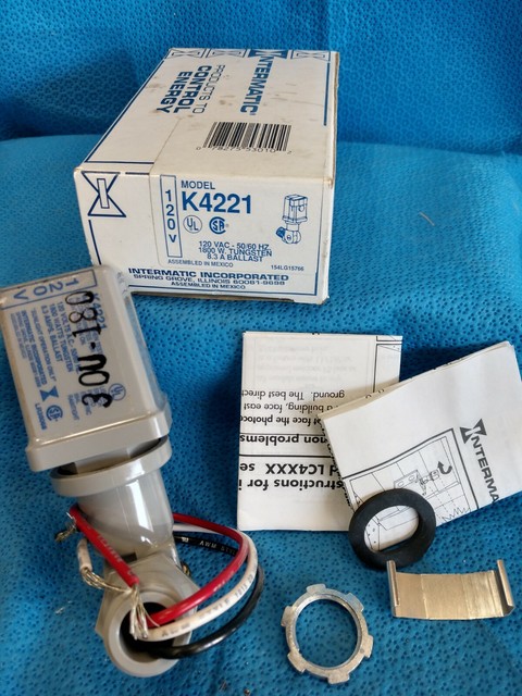 Intermatic K4221 Stem and Swivel Mount Photo Control 120v for sale ...