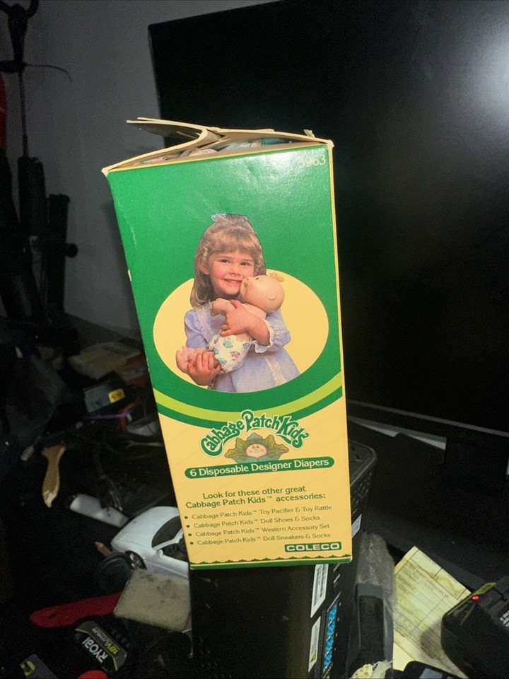 VINTAGE CABBAGE PATCH KIDS DISPOSABLE Designer Diapers ,5 Diapers in Box | eBay