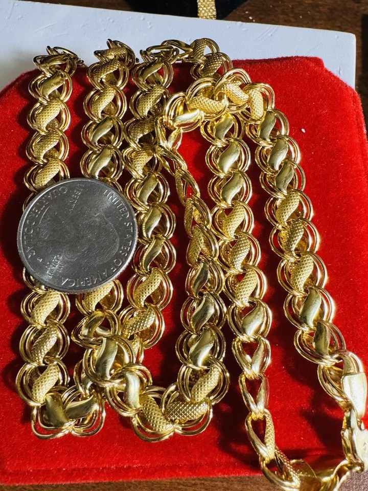 18Carat 750 Saudi Dubai Gold Damascus Chain Necklace 24/24.5” Long 10mm ...