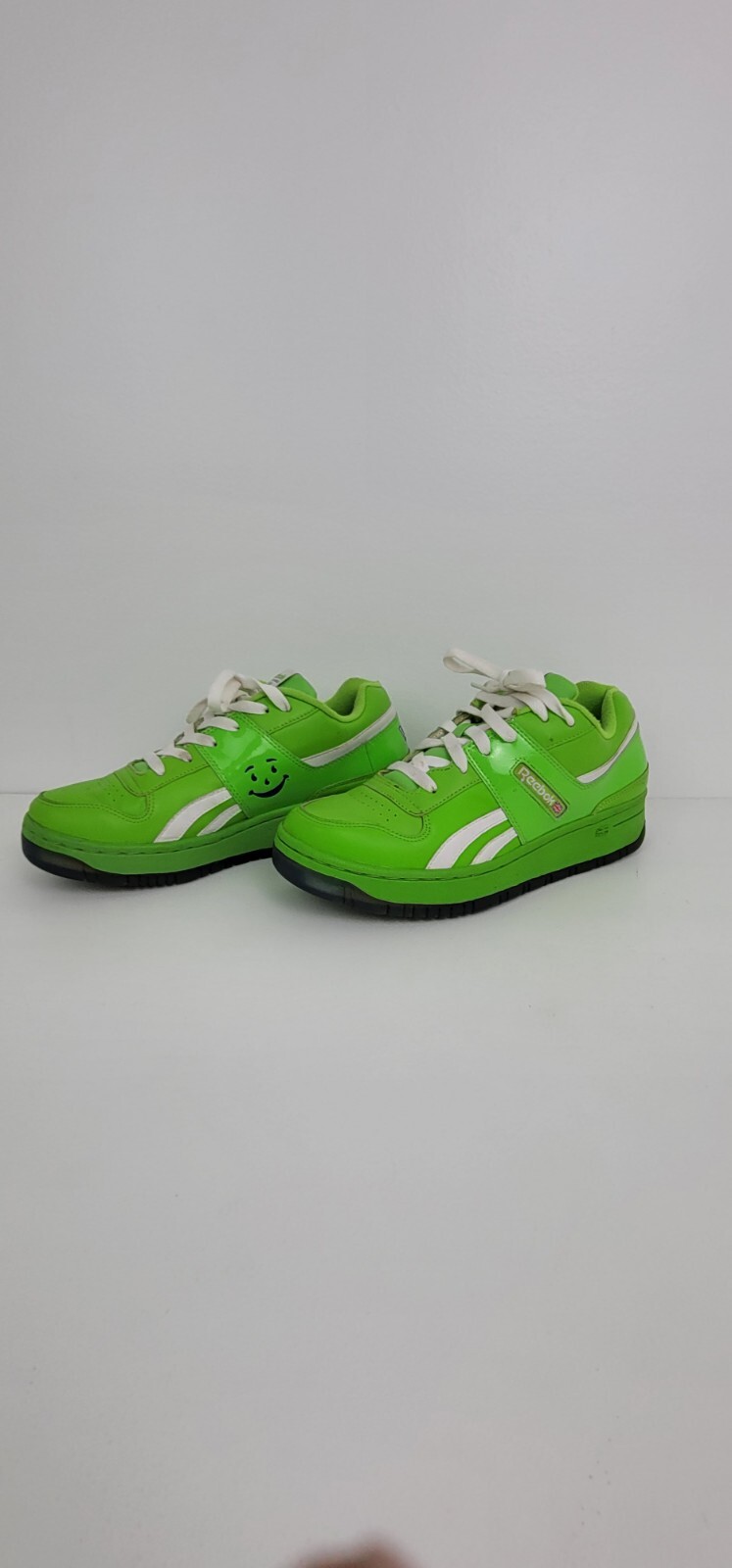 Pro Legacy Kool aid Reebok lime green size 7 pre owned - Gem