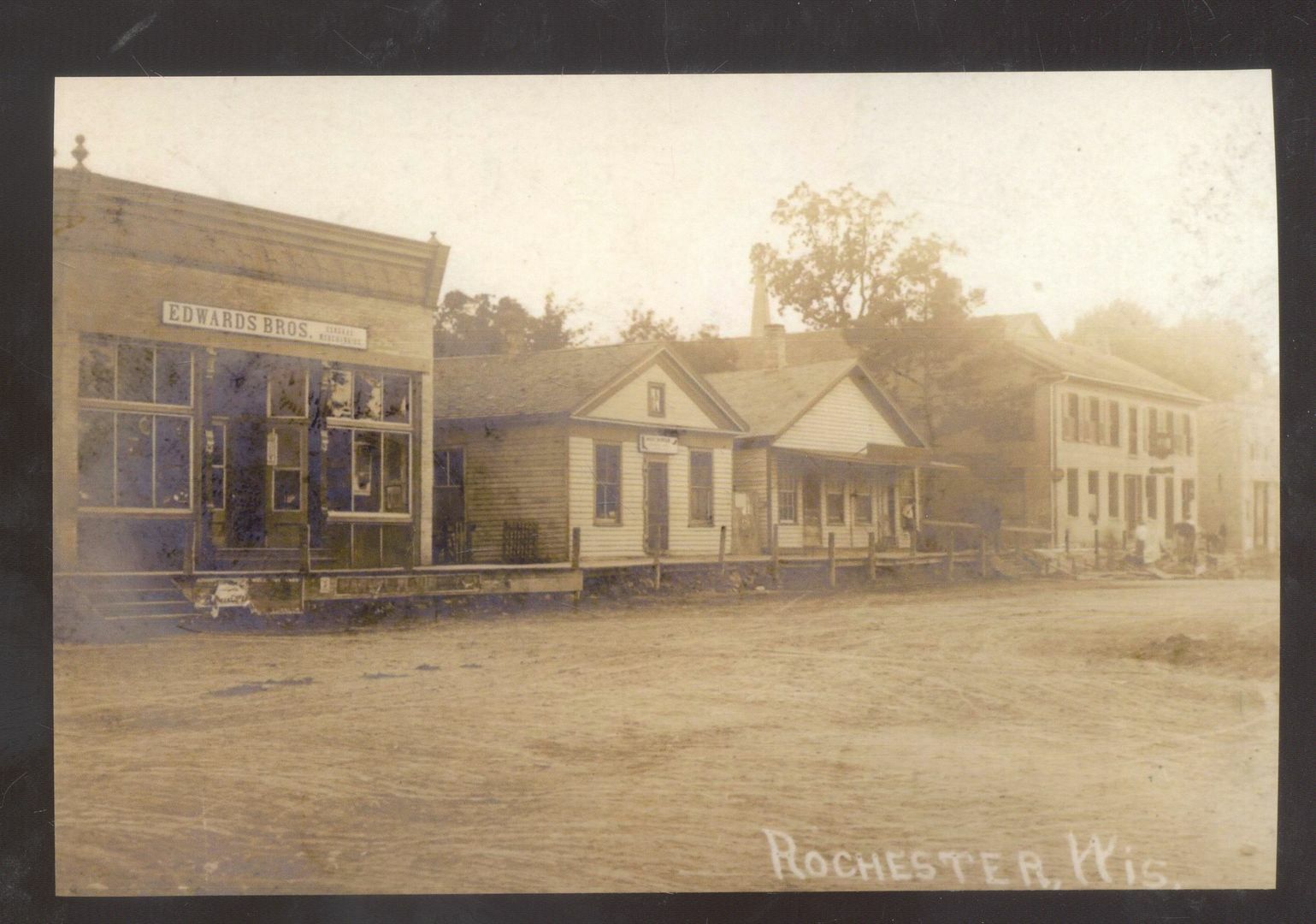 REAL PHOTO ROCHESTER WISCONSIN DOWNTOWN STREET SCENE POSTCARD COPY | eBay