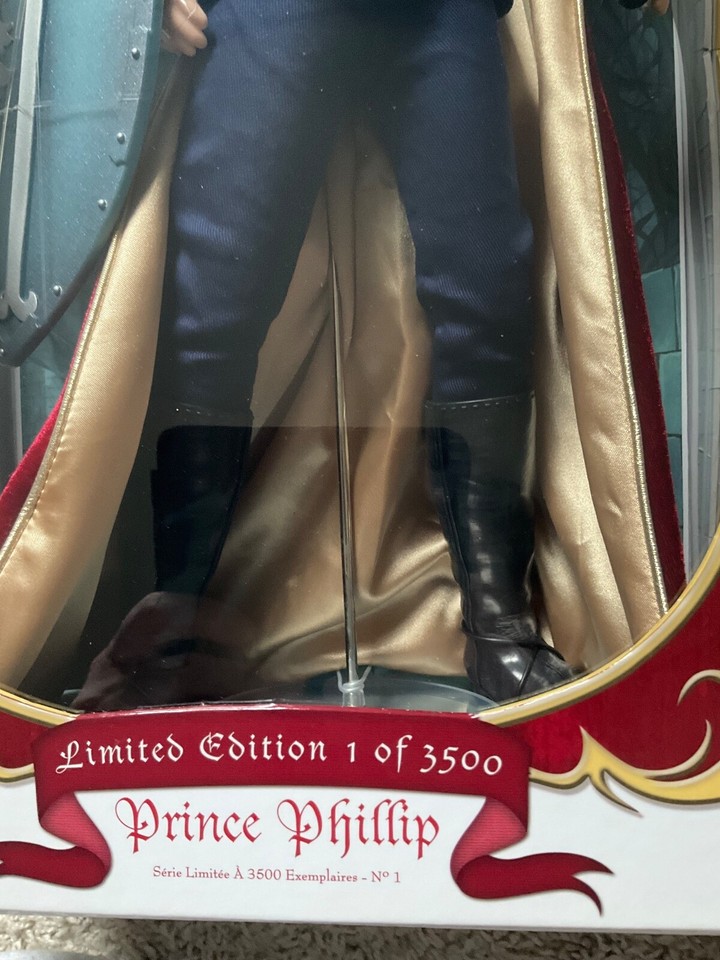 DISNEY STORE SLEEPING BEAUTY PRINCE PHILLIP LIMITED EDITION DOLL 17" | eBay