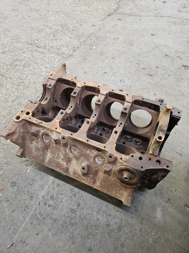 1973 FORD 400 ENGINE BLOCK D1AE-6015-A2C, DATE 3E7, STD. BORE, MISSING ...