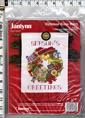 "Toyland Wreath Banner" ©1992 Janlynn Christmas Cross Stitch Kit 126-03 ...