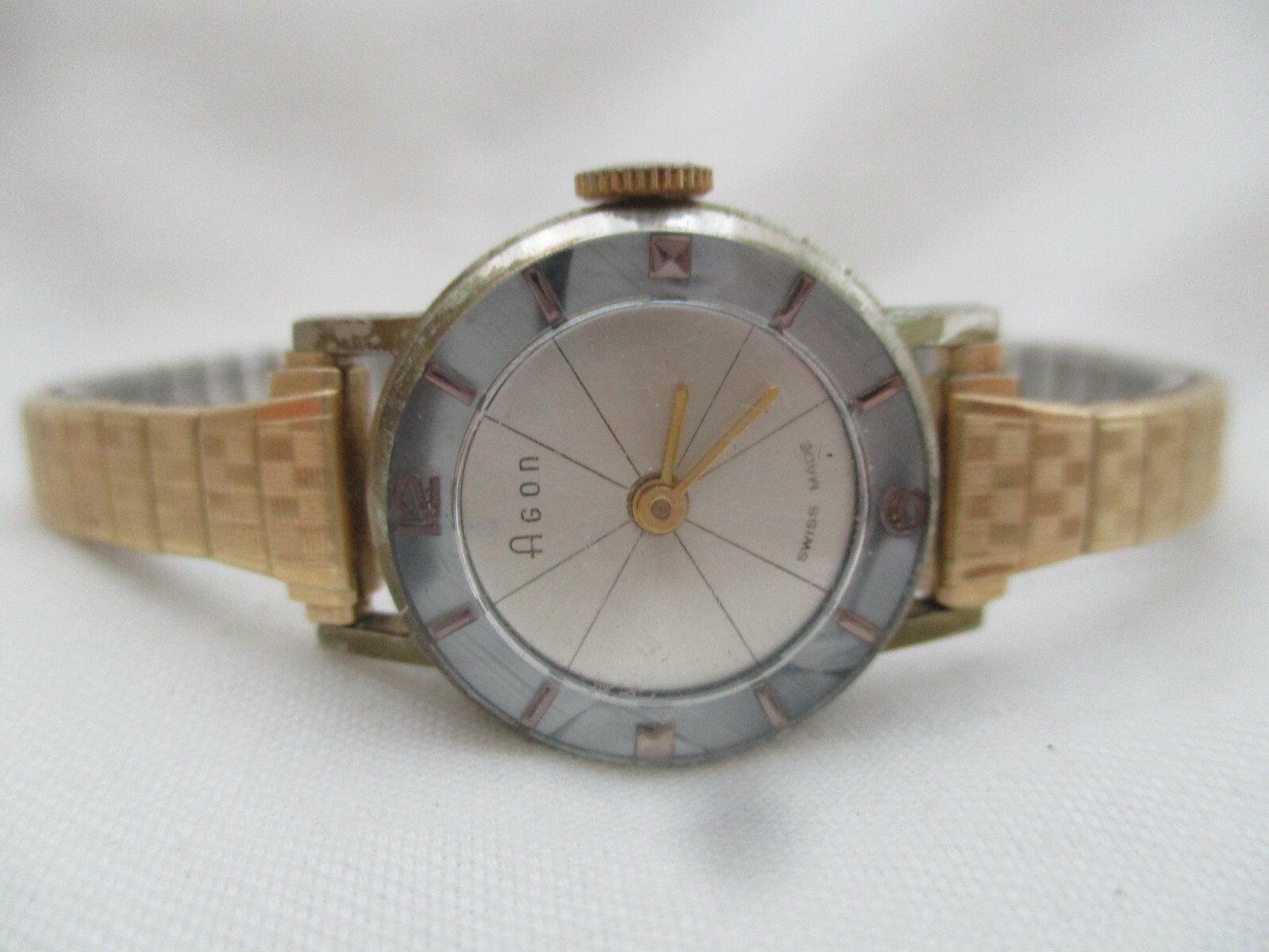 Agon Vintage Women's Elegant Wind-Up Wristwatch w/ Metal Expansion Band ...