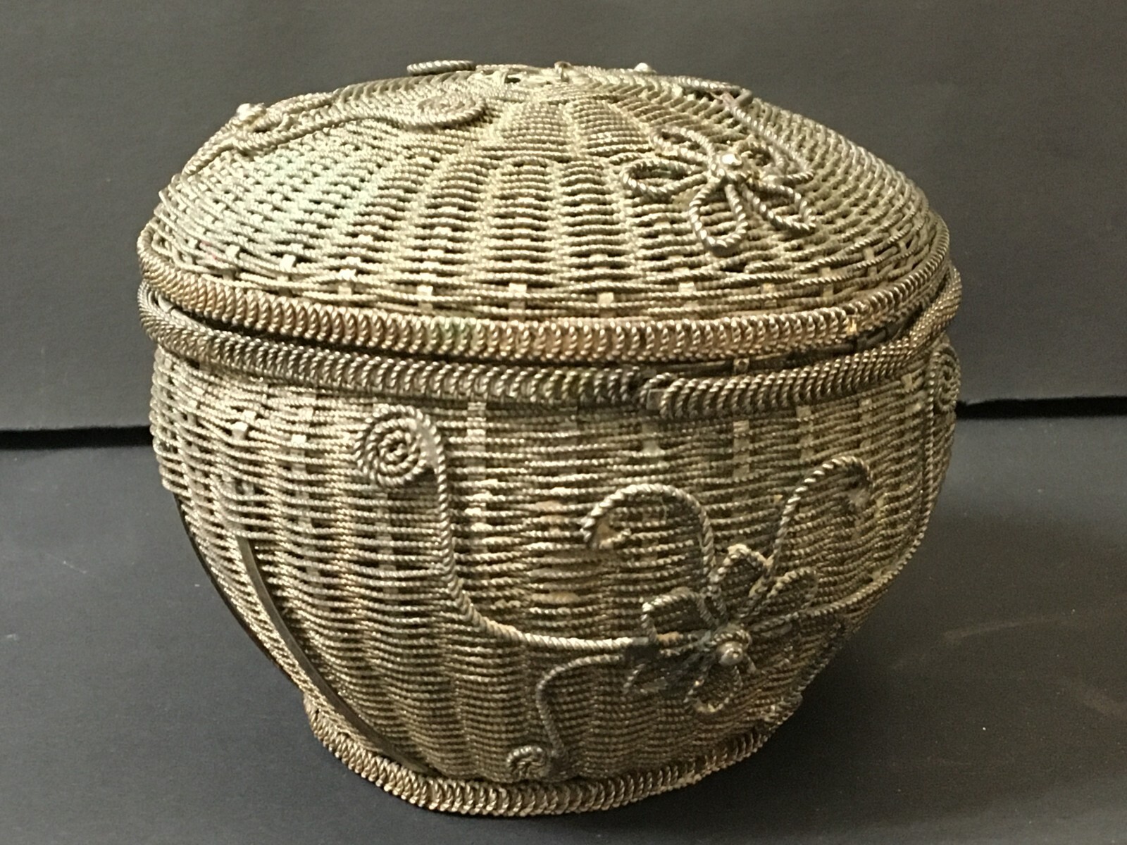 Vintage Handcrafted Decorative Brass Storage Box For Multipurpose Use ...
