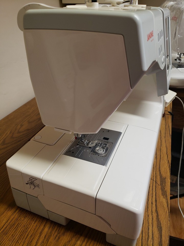 Janome Memory Craft 11000 Sewing and Embroidery. Version 3.0 | eBay