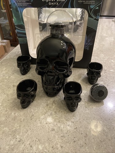 Crystal Head Vodka Skull Bottle Black Onyx Empty 750 ml Blue Agave RARE ...