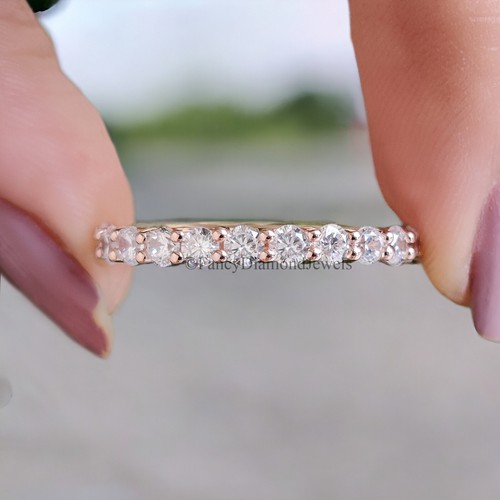 Round Brilliant Cut Colorless Moissanite Band Gift for Her Bridal Band ...