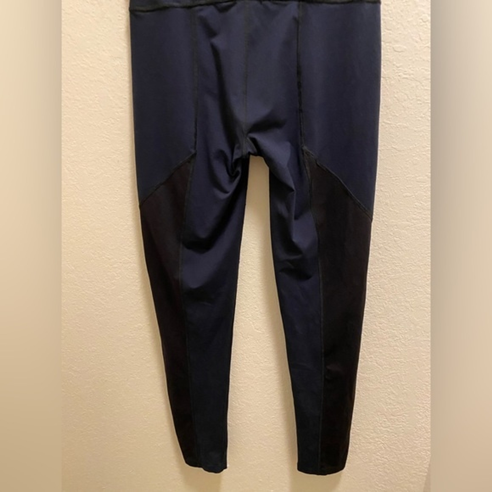 SPANX Blue With Black Panels Compression Leggings Siz… - Gem