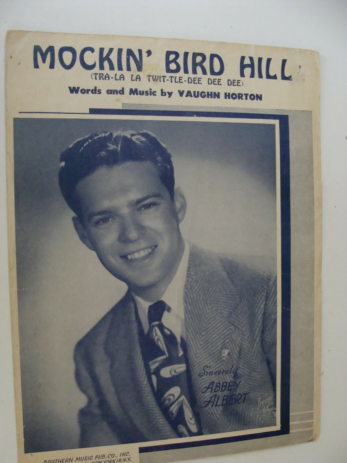 Mockin' Bird Hill 1949 Horton Abbey Albert cover Tra-la la Twittle Dee ...