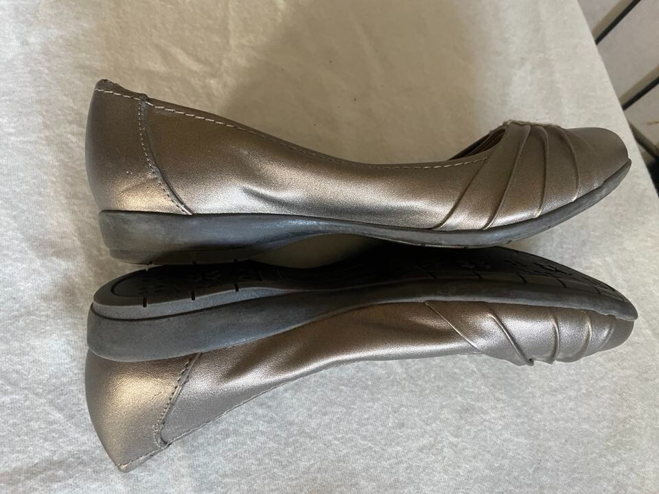 EUC Natural Soul by Naturalizer Metallic Flat Size 6.5 | eBay