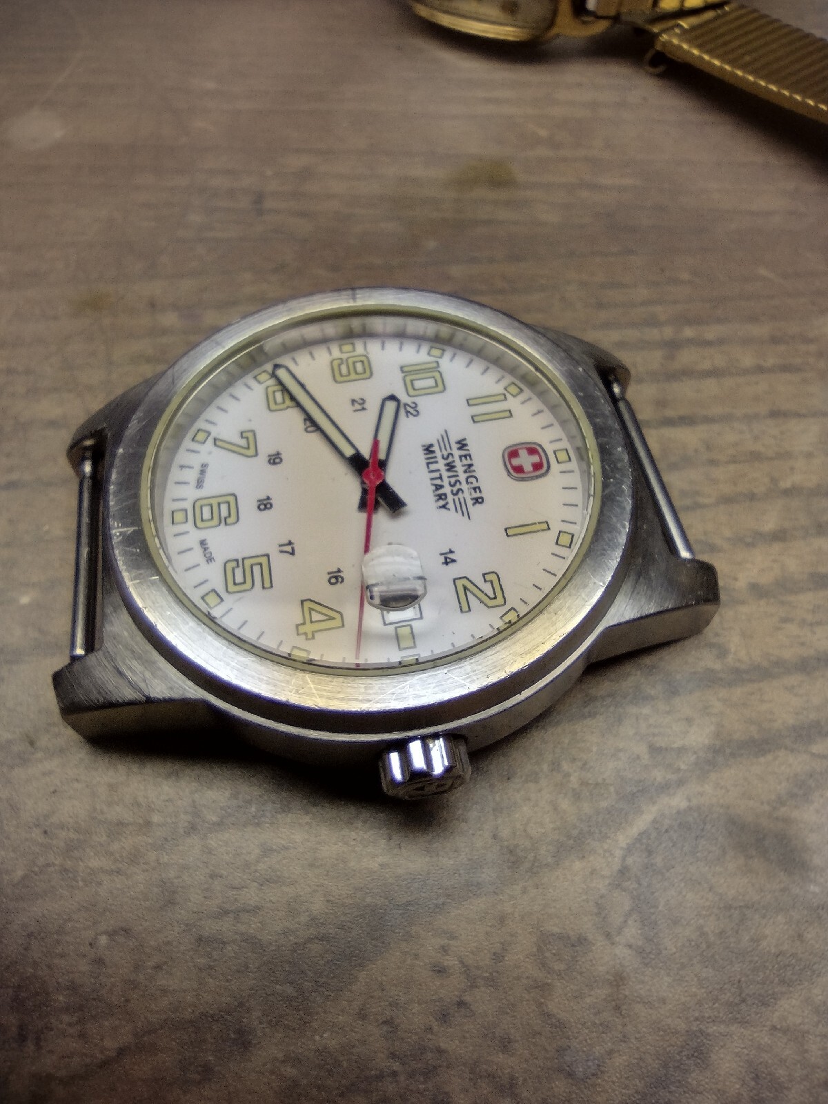 SWISS ARMY SWISS MILITARY 7290A RUNNING WRIST WATCH NO BAND | eBay