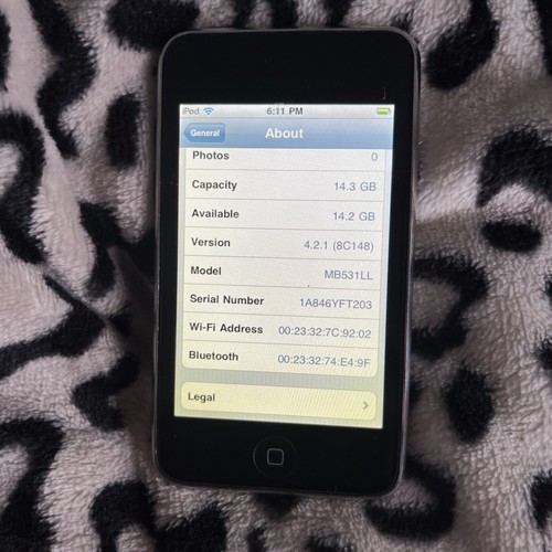 Apple iPod touch 2nd Gen. 16GB - Black (MB531LL/A) | eBay