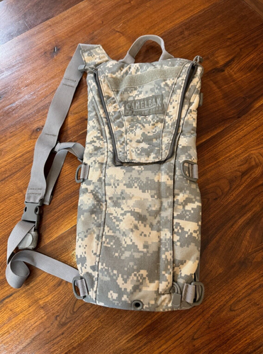 Camelbak Maximum Gear H2O Hydration Hiking Backpack No Bladder Camo ...
