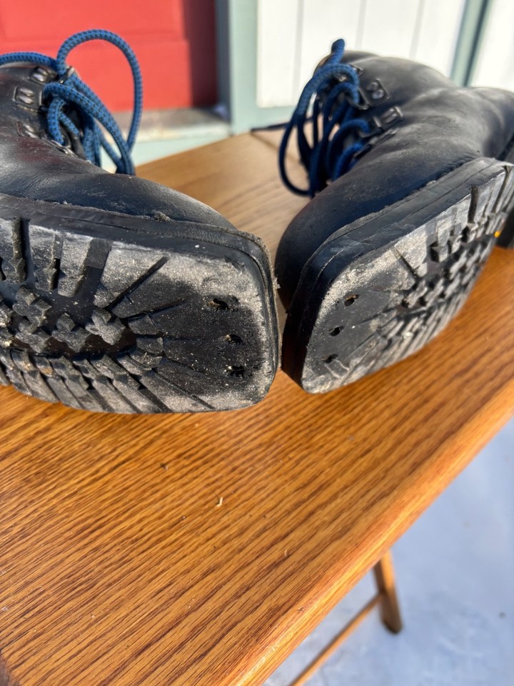Merril Telemark Ski Boots size 44 (10 ½) | eBay