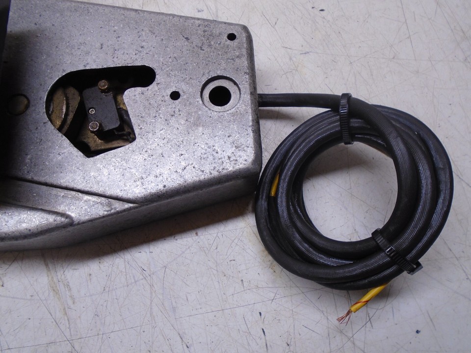 ZZ2 MERCRUISER QUICKSILVER THROTTLE SHIFT CONTROL SHIFTER Remote ...