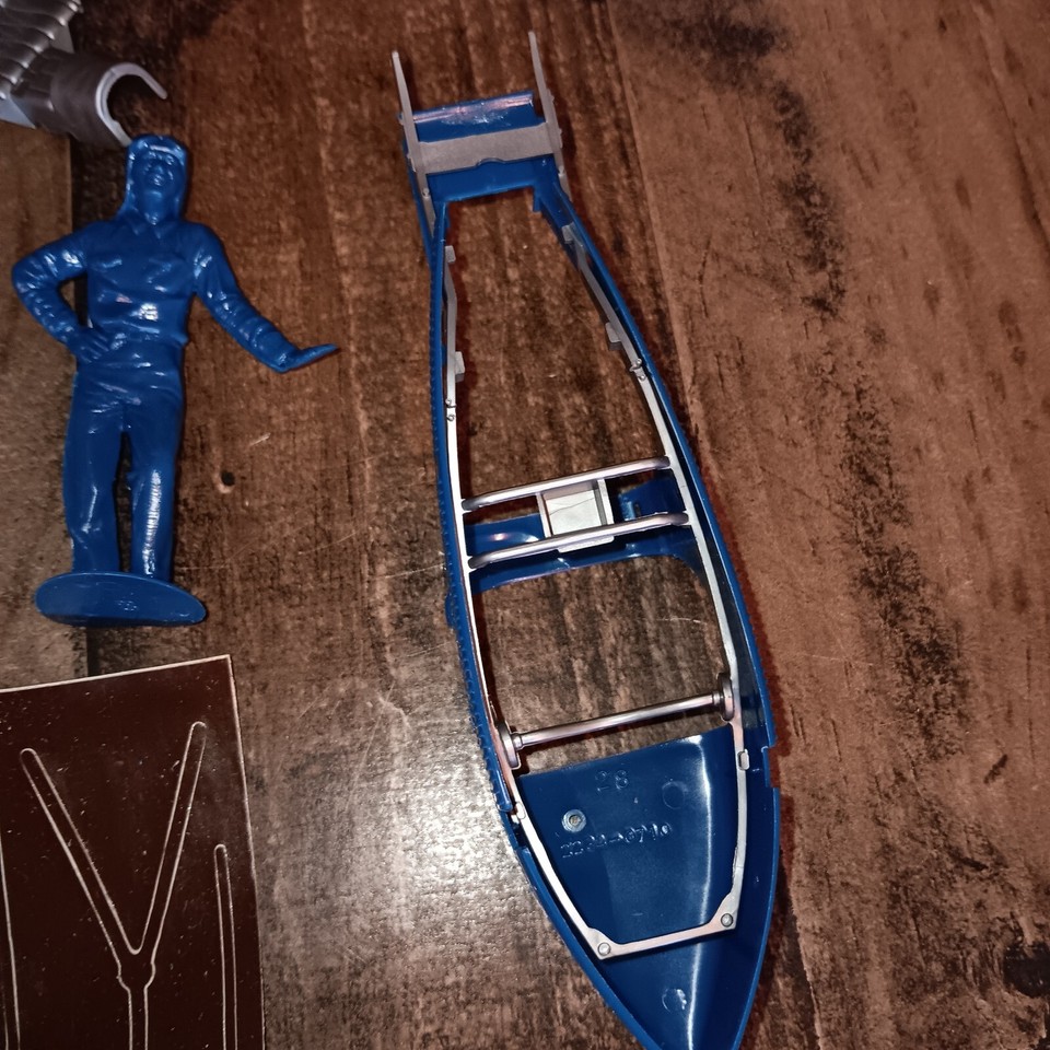 Vintage Monogram 1978 Bugatti 35B Model Kit 1/24 Scale 2234 Please Read ...