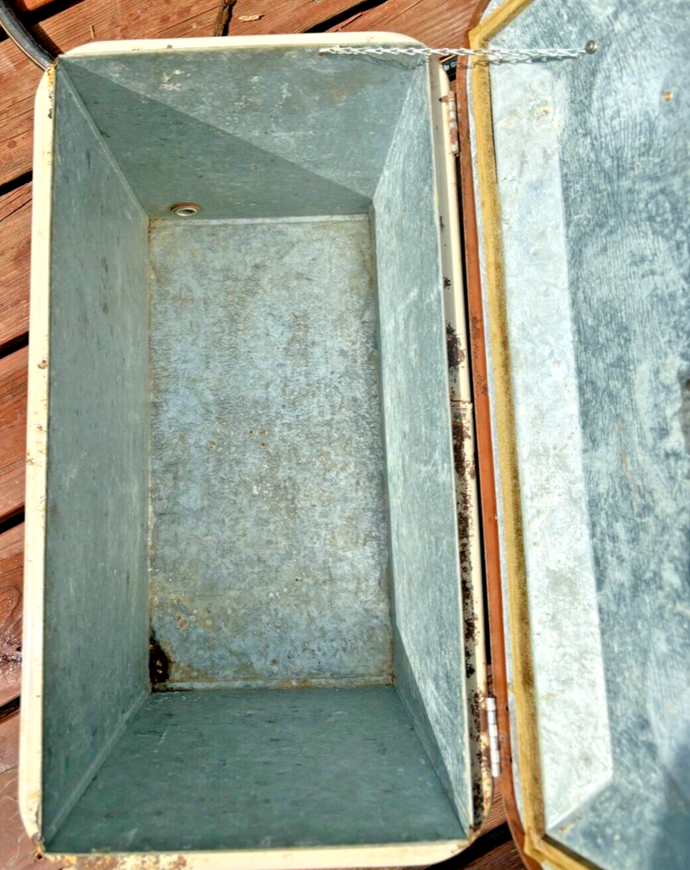Large Therm-a-chest metal cooler ice chest vintage Knapp & Monarch Mid ...