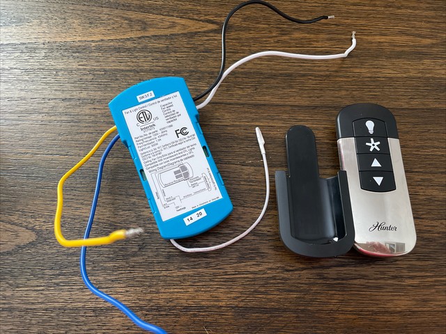 Hunter Intertek Ceiling Fan Remote Control and Receiver K243111000 for ...
