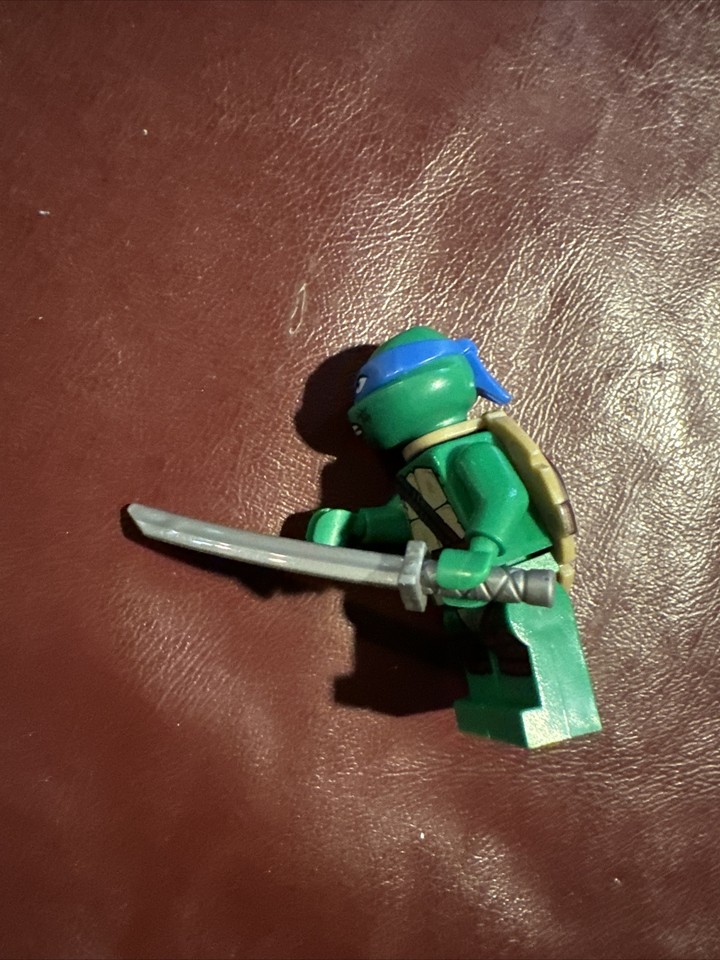 LEGO Leonardo Minifigure - 79103 Mutant Ninja Turtles Lair Attack | eBay