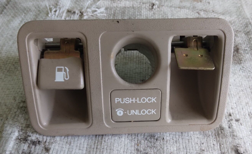 Lexus LS400 Trunk Gas Door lock release button tan (damage) | eBay