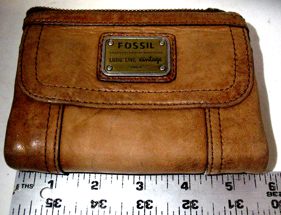 Soft Leather Fossil Long Live Vintage 1954 Wallet Clutch Clean Luxury ...