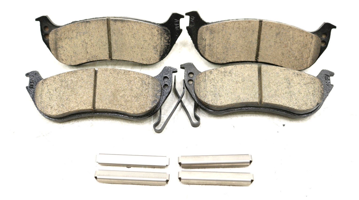 NEW Motorcraft Disc Brake Pads Set Rear BR-1109-B Explorer Mountaineer ...