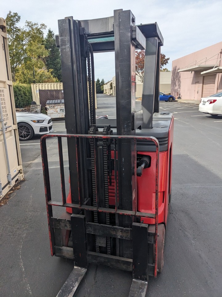 Raymond Stand Up Fork Lift Model R30-C30TT | eBay