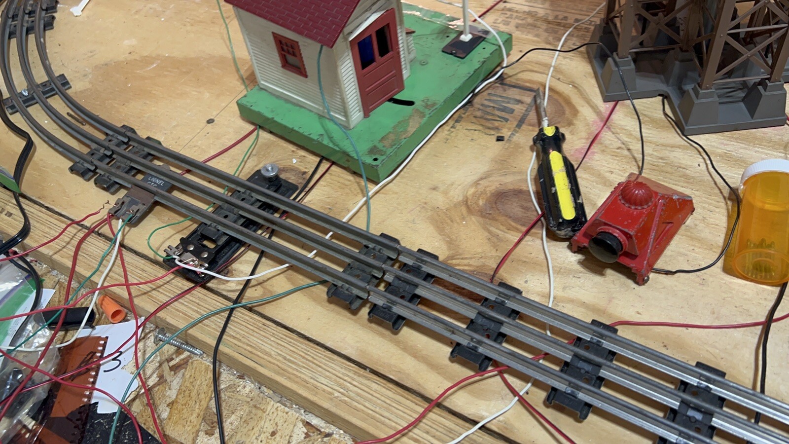 Lionel #145 Automatic Gateman Very Nice Tested. Contains #145C Track ...