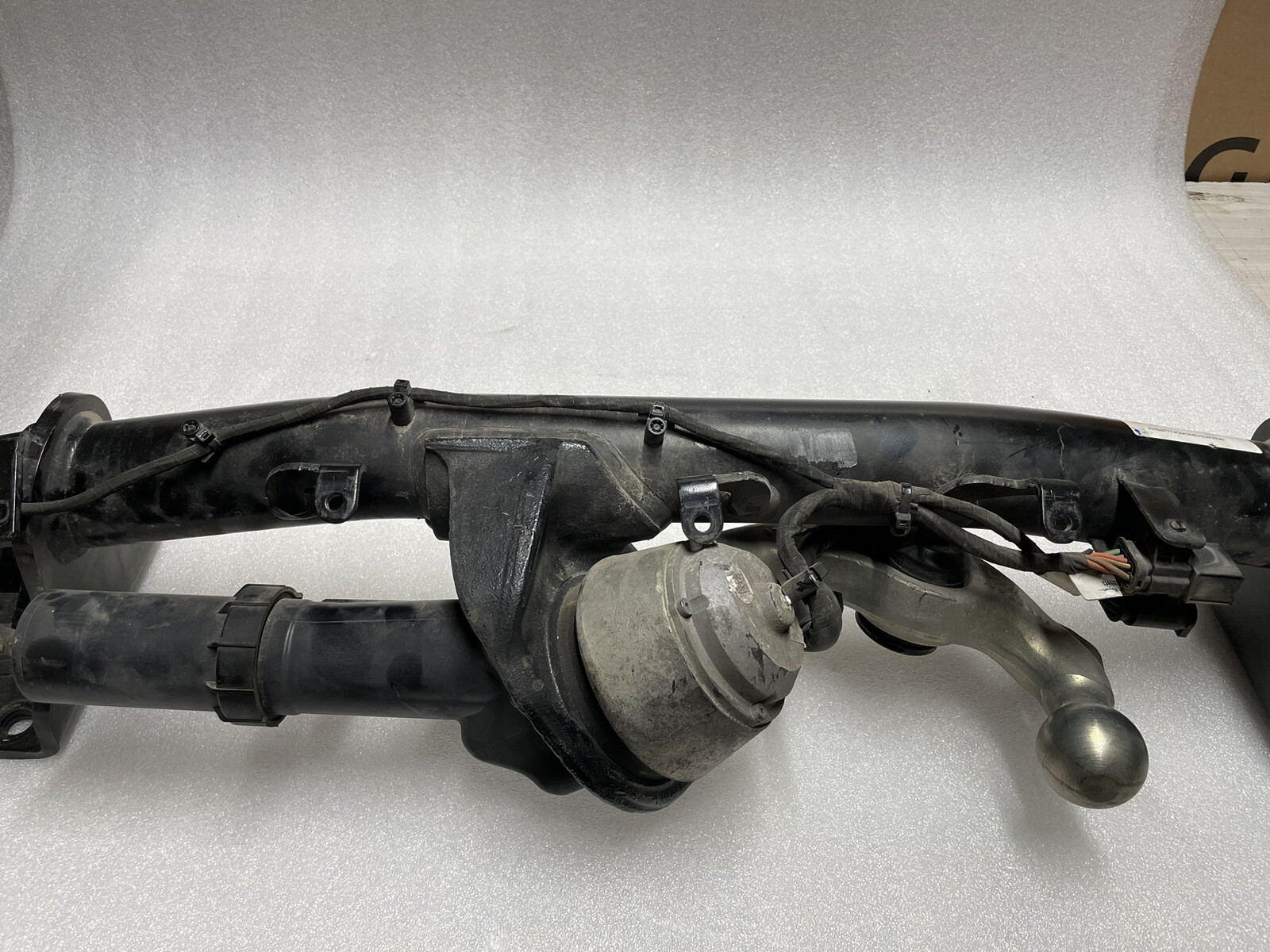 BMW X5M G05 F95 SET TRAILER TOW HITCH ELECTR. SWIVELLING 71606889275 ...