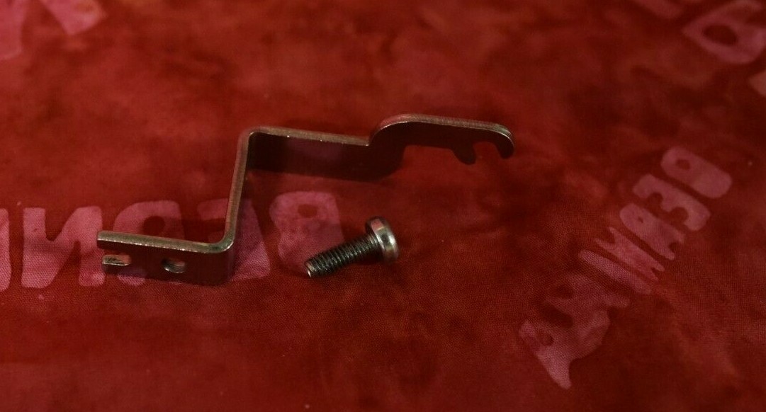 Genuine Bernina Magnifying Lens Mounting Bracket Adaptor 150 155 165 ...
