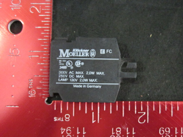 Klockner Moeller 340B Push Button Light Module for sale online | eBay