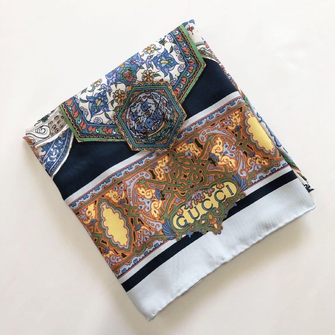 Authentic GUCCI 100% Silk Flower Pattern Multicolor S… - Gem