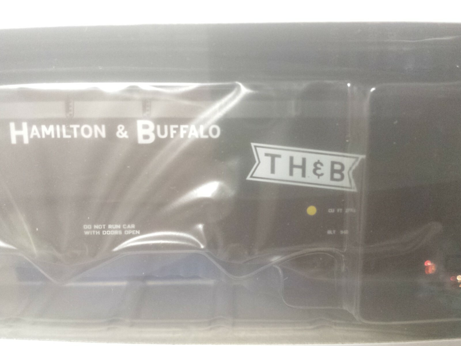 Toronto Hamilton Buffalo RR 40' 3 bay Offset Hopper w/ Coal Load ...