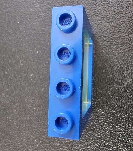 LEGO Vintage 1x3x4 Window Classic Space 4033 Blue & 2 3855a Trans ...
