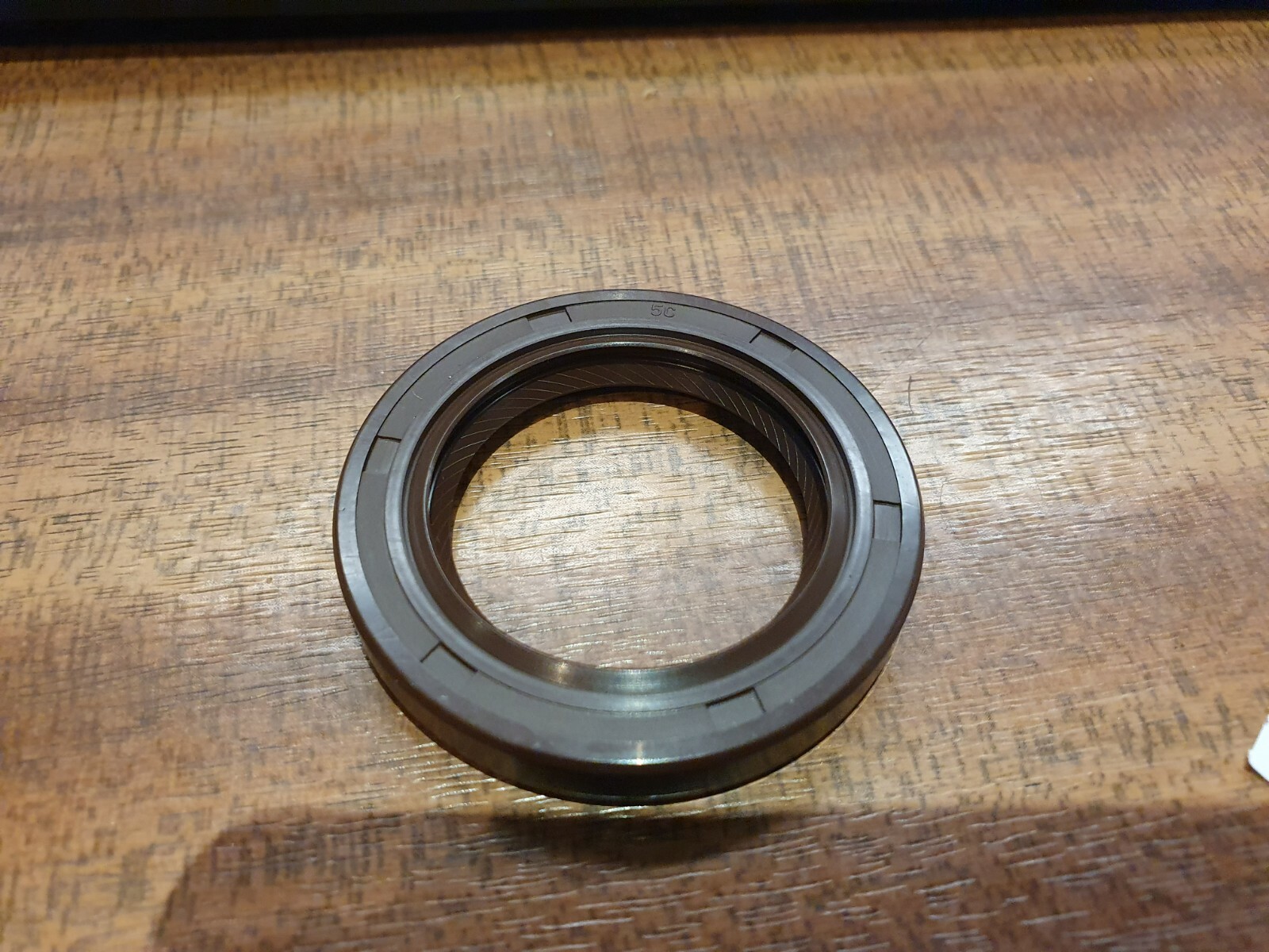Genuine Ford Front Crankshaft Oil Seal 1102415 for sale online | eBay