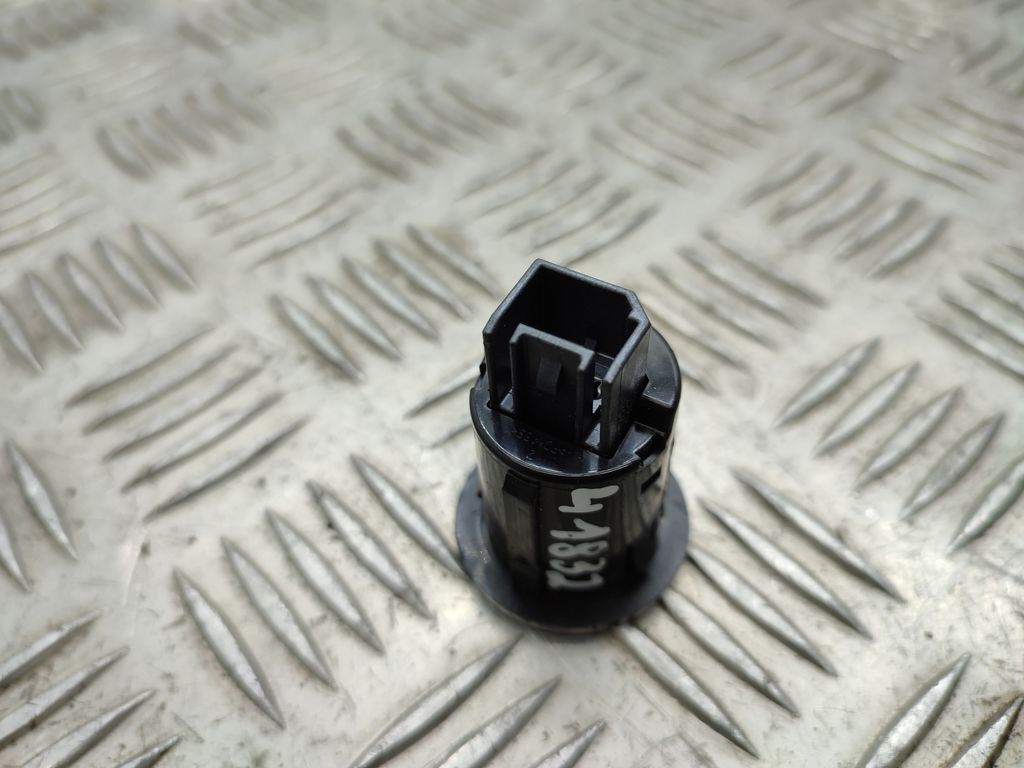 Renault Master 2.3 dCi 2020 LHD USB Socket Port 280235412R 14557852 for ...