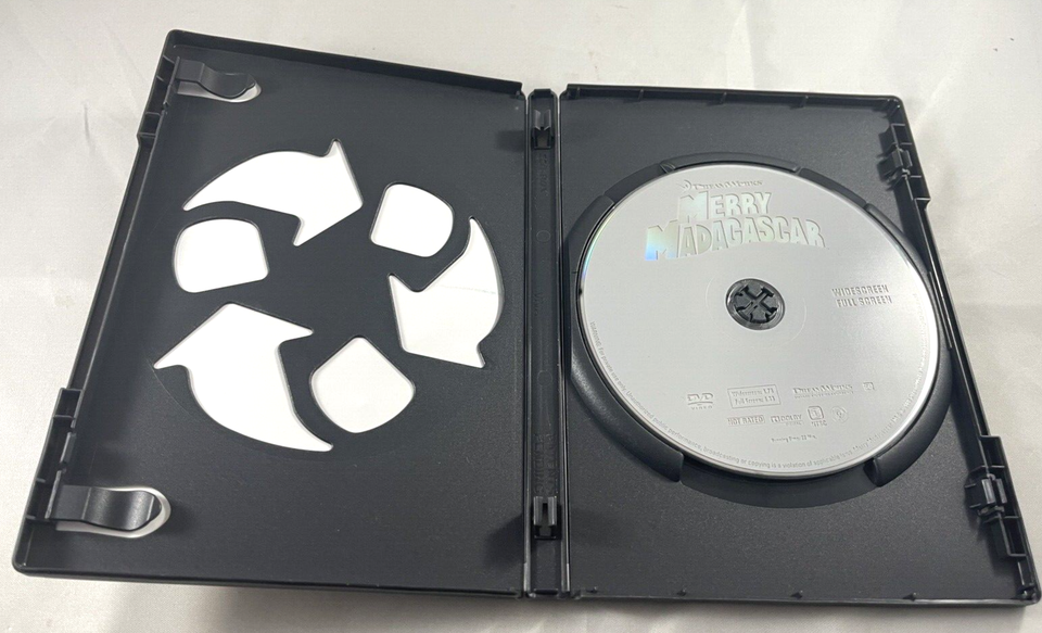 Merry Madagascar DVD Dreamworks Ben Stiller Chris Rock Cedric the ...