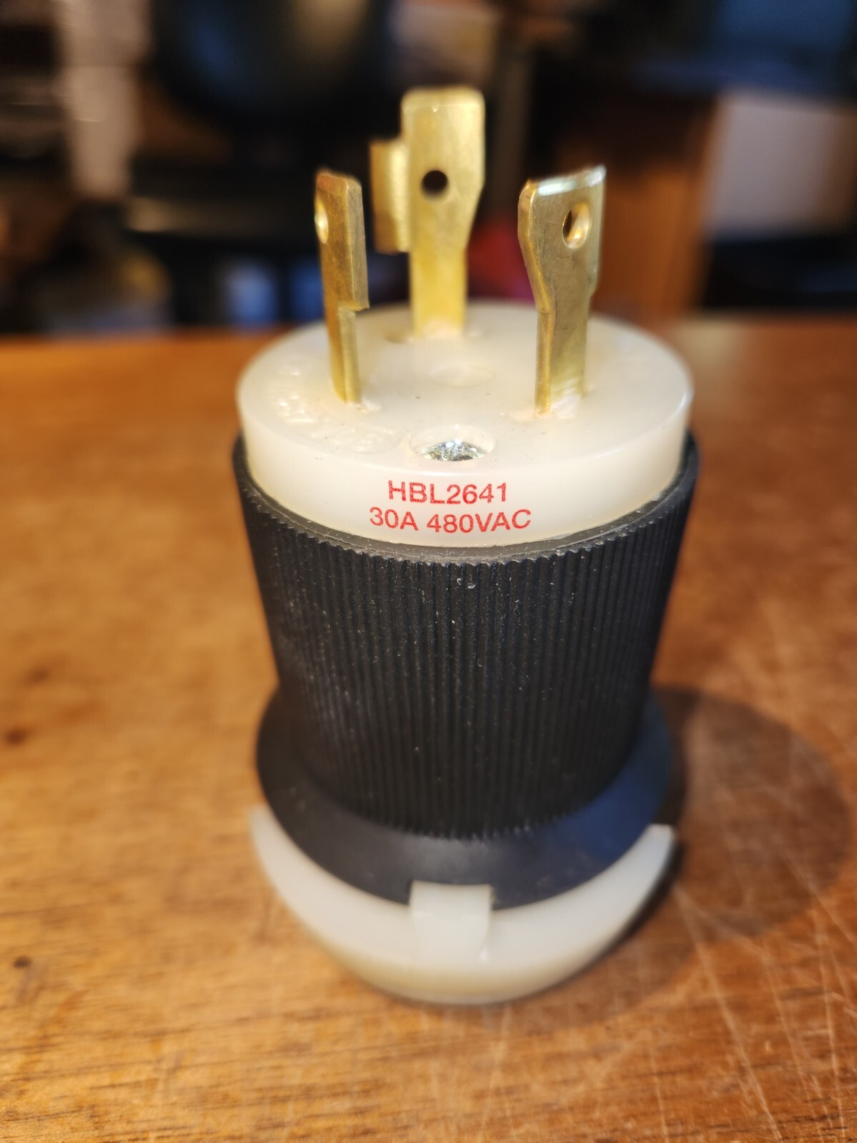 USED HUBBELL HBL2641 30A 480V PLUG FREE SHIPPING | eBay