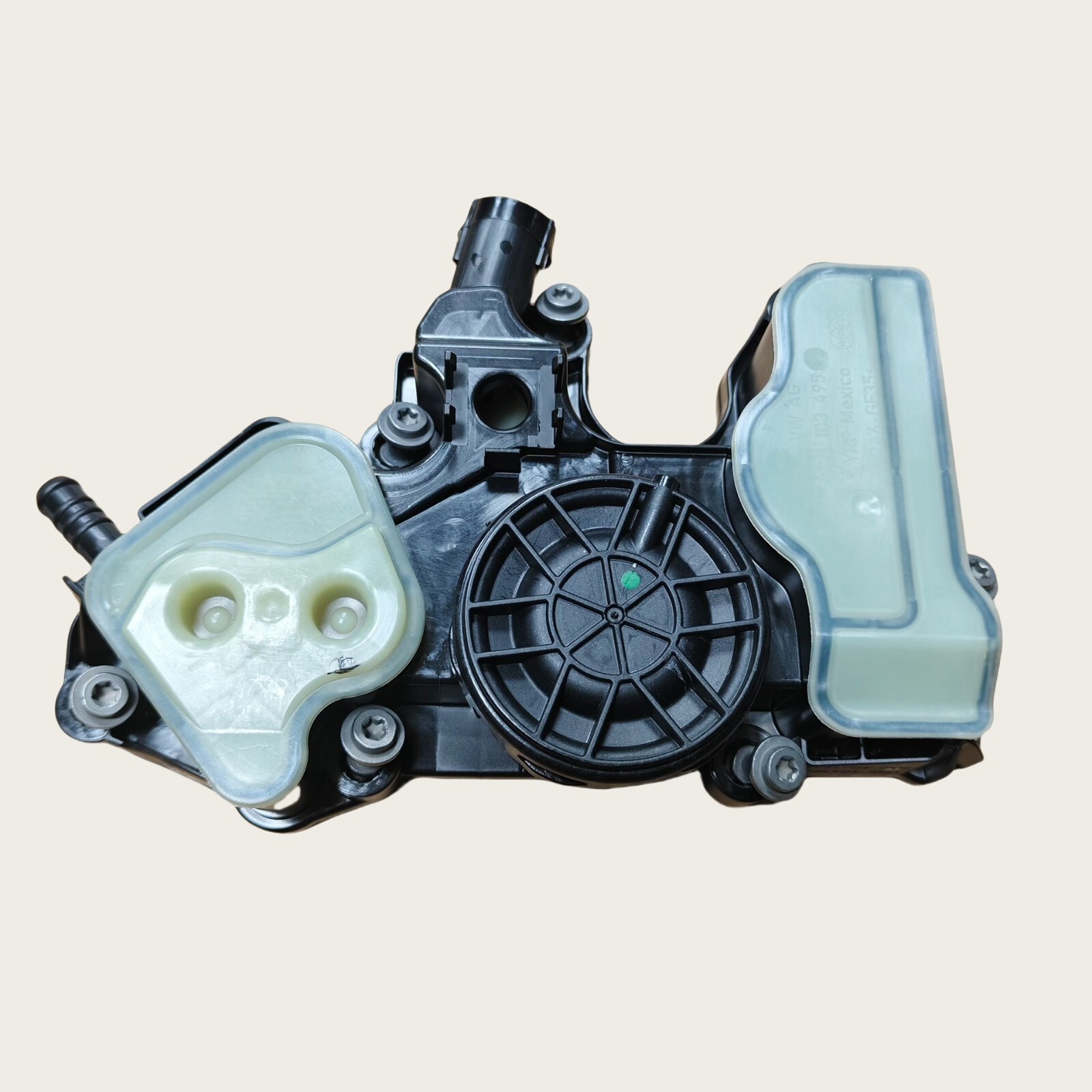 06Q103495B OEM Oil Separator For VW Audi A4 A5 A6 A7 Q5 Q7 Macan EA888 ...