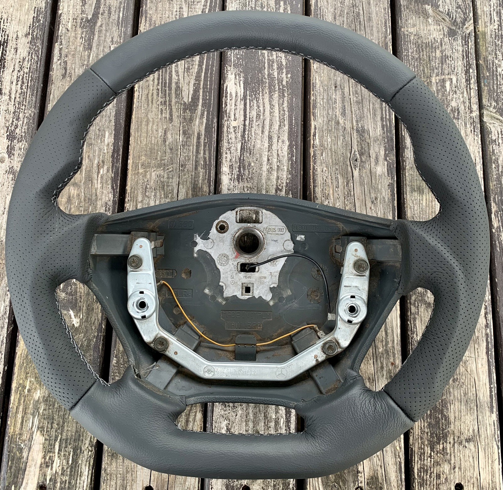 1995-2006 Mercedes-Benz Sprinter W901-905 Steering Wheel | Gray ...