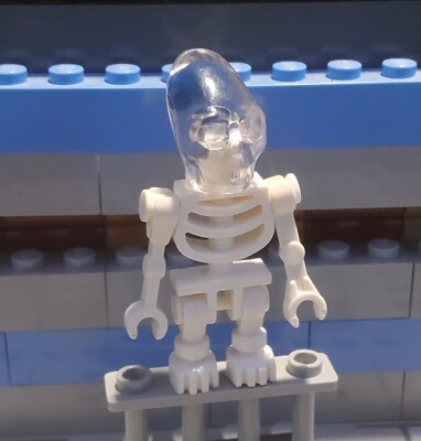 Lego Akator Skeleton Minifigure with Crystal Skull Blue Brain 7627 7196 ...